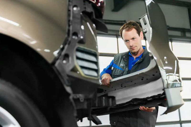 New Ford Dealership in Winnipeg, MB | Birchwood Ford On Regent